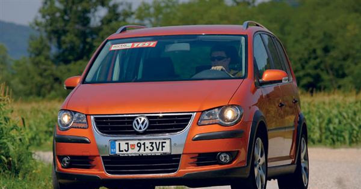 Volkswagen Cross Touran 1.4 TSI (103 kW) - Testi - Avto-magazin.si