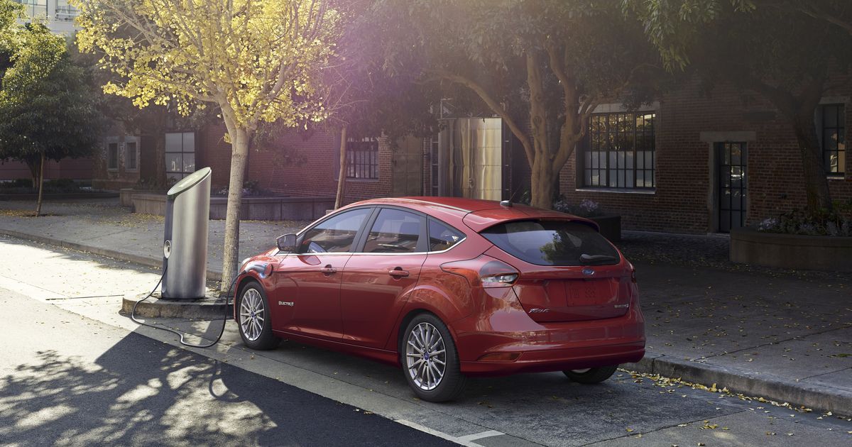 Ford z močno investicijo v elektrifikacijo vozil - Avto-magazin.si