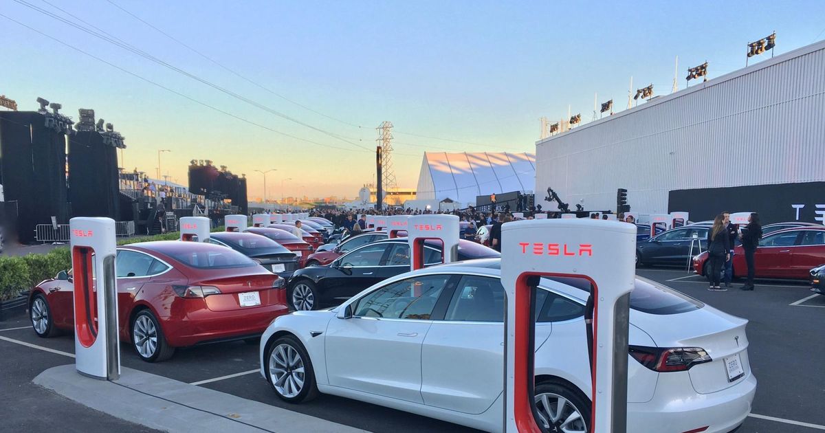 Tesla bo šla svojim uporabnikom v Sloveniji zelo na roko. Ima pa to ...