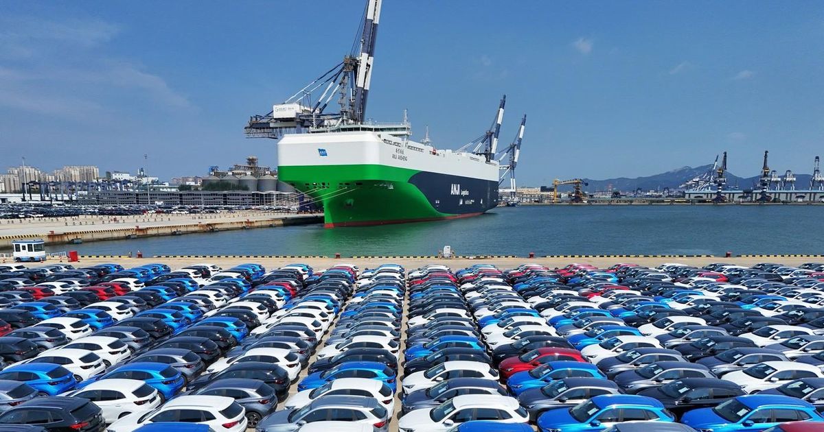 Kitajska vlada se odločila poskrbeti za ugled svojega gospodarstva. Ta ...