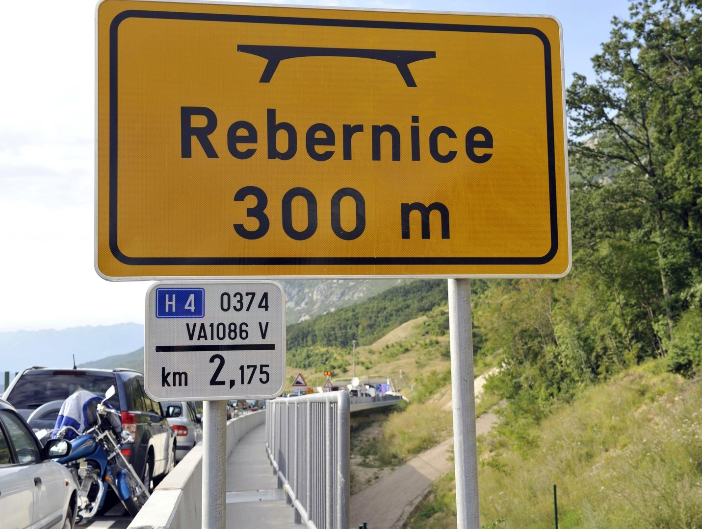 S ponedeljkom nov prometni režim na vipavski hitri cesti. To so najpomembnejše spremembe - Avto ...