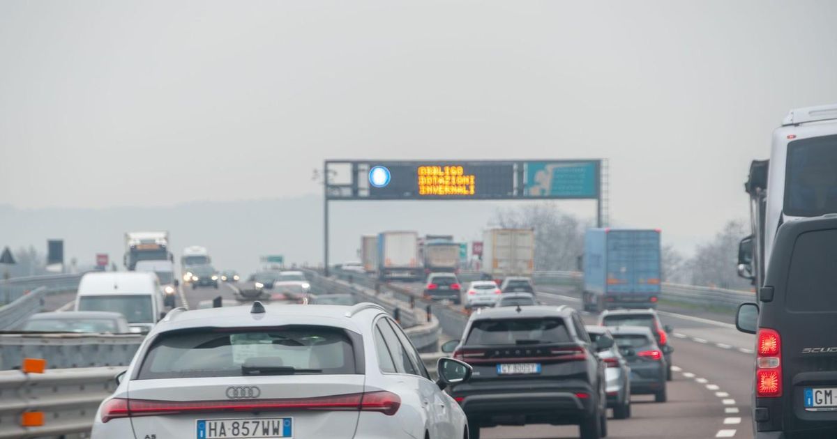 Od danes naprej velja nova zakonodaja! Če boste na avtocesti obtičali v ...